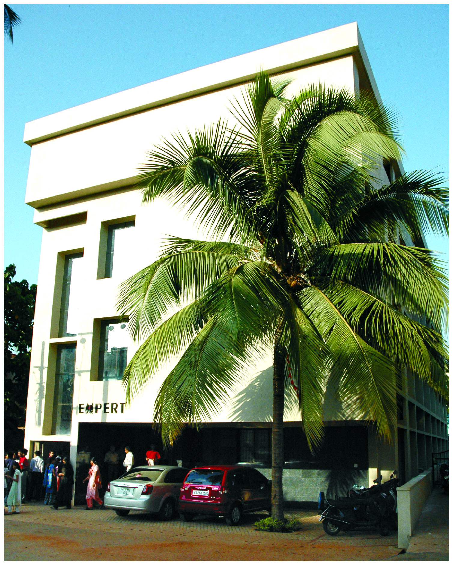 About EXPERT – EXPERT GROUP OF INSTITUTIONS